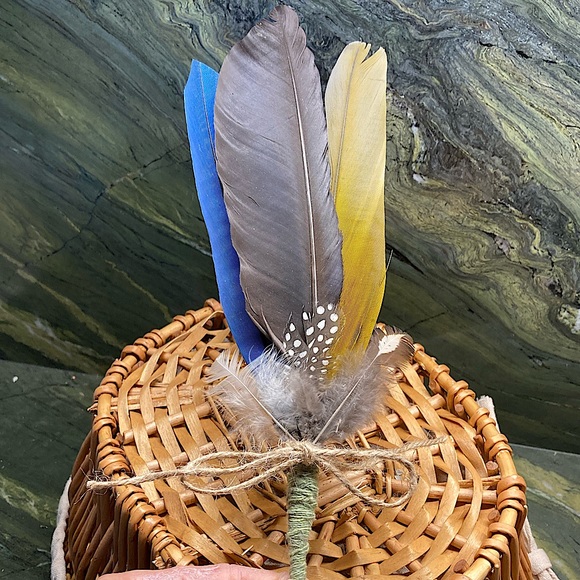 Hand Crafted | Accents | Balance Gift Set Handmade Feather Fan Art And ...